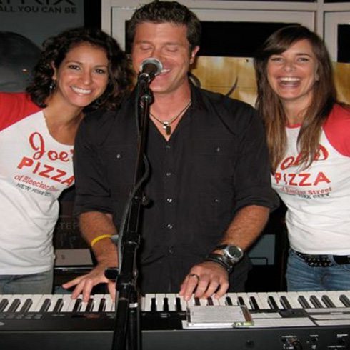 Joe’s Pizza Hosts Gibson GuitarTown Unveiling Celebration - SPIN Public ...